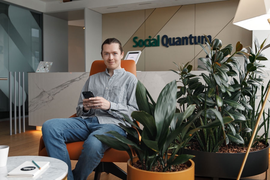 About | Social Quantum